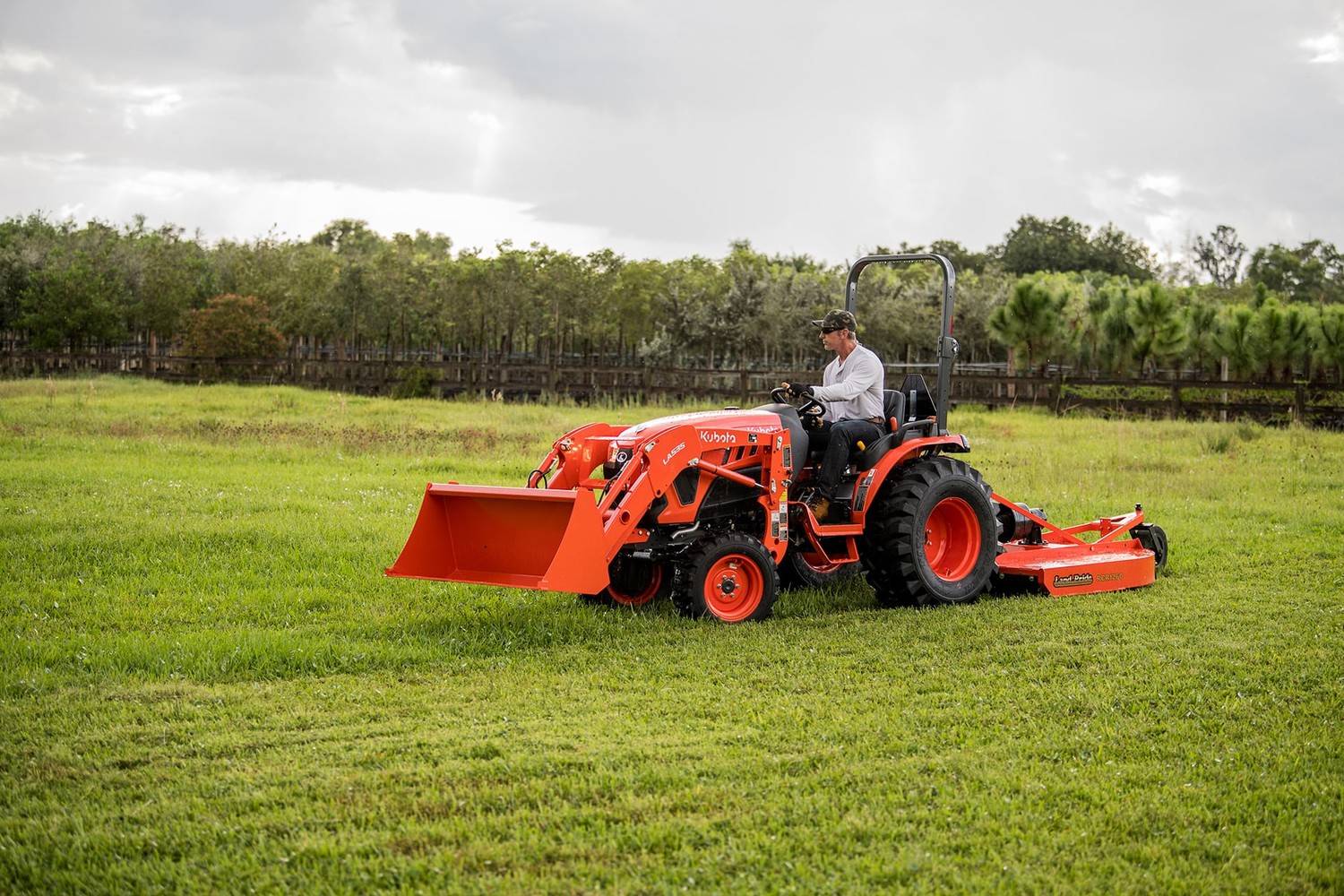 Kubota LX-Series Tractor: 24-30 HP - Blueline Manufacturing Co.